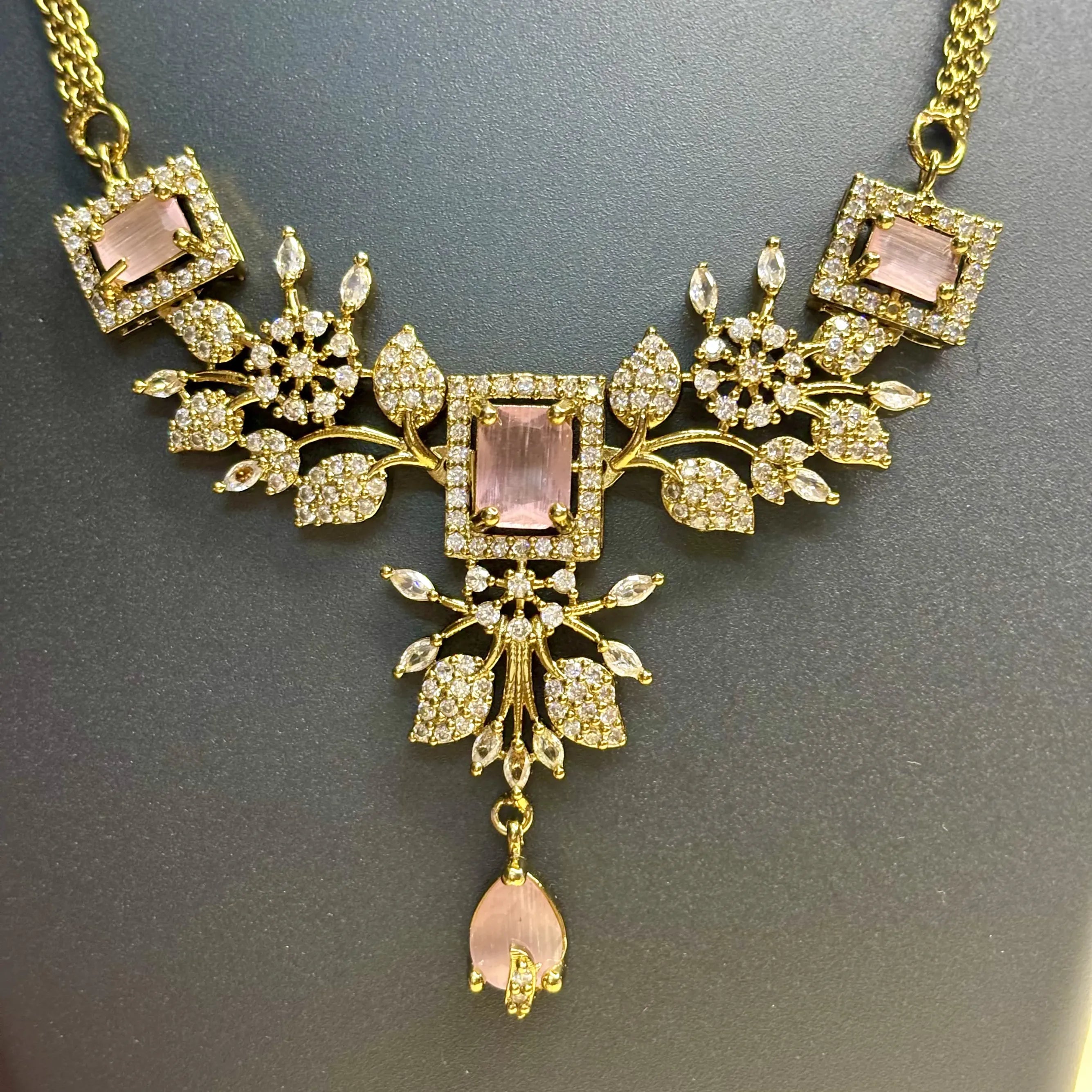 Traditional Chain – BLUSHE